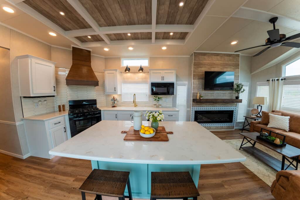 Timber Ridge Canadian Model - Woodland Park